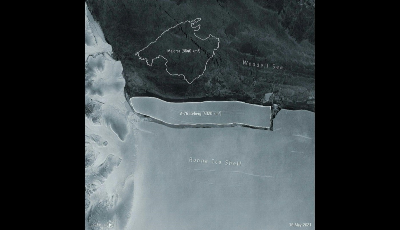 Así es el iceberg más grande del mundo que se separó de la Antártida ...